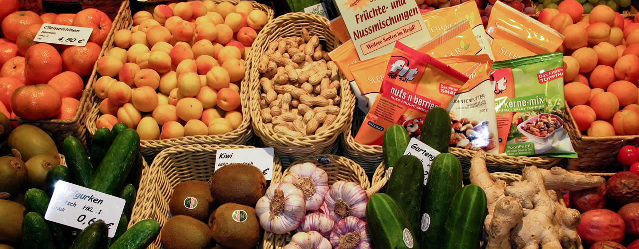 Hofladen Bauernhof Kitz Friedrichsdorf - Obst Gemüse Backwaren Fleisch ...